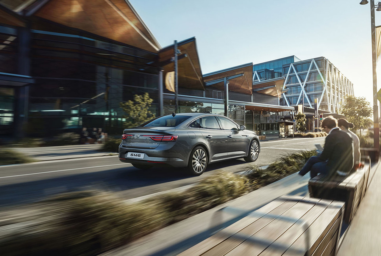 르노삼성, 2022년형 SM6 출시… 가격은 2,386만 원부터