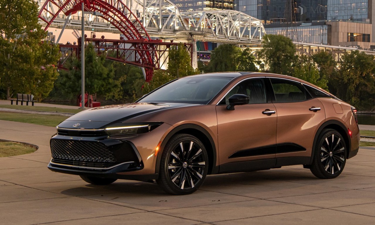 토요타 크라운 사전계약 실시, '국내 6월 5일 출시'