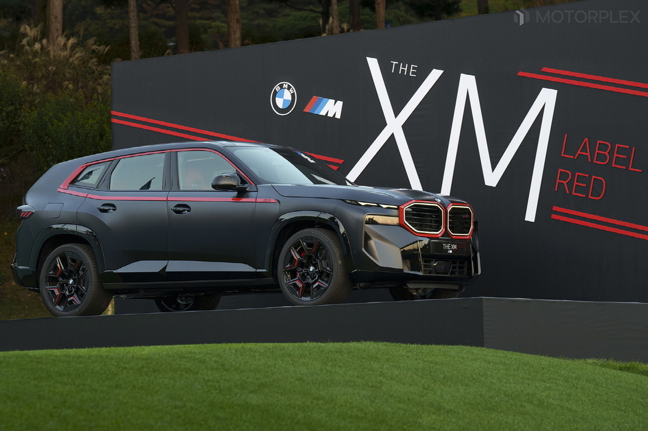 BMW, XM 레이블 레드 & i7 M70 xDrive 공개