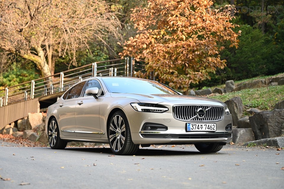 [모플시승] 볼보 S90 B6, 잊어버린 패밀리 세단의 원석
