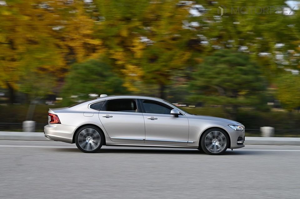 [모플시승] 볼보 S90 B6, 잊어버린 패밀리 세단의 원석