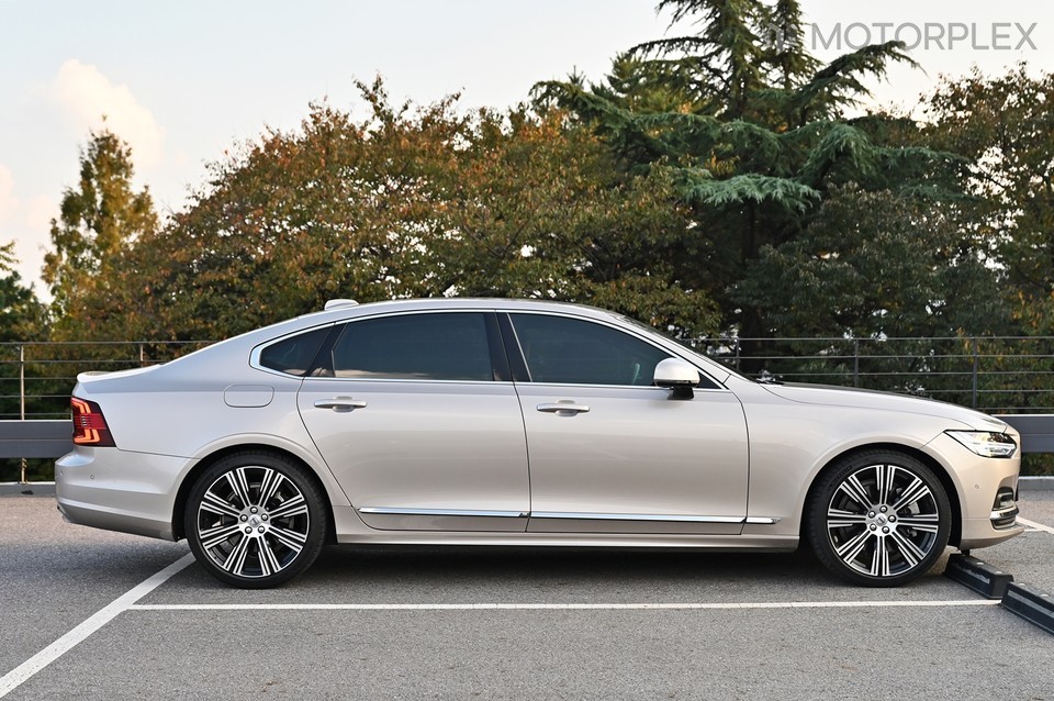 [모플시승] 볼보 S90 B6, 잊어버린 패밀리 세단의 원석