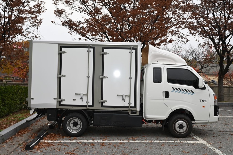 [모플시승] BYD T4K, 중국향 1톤 트럭 잠재력 확인해 보니