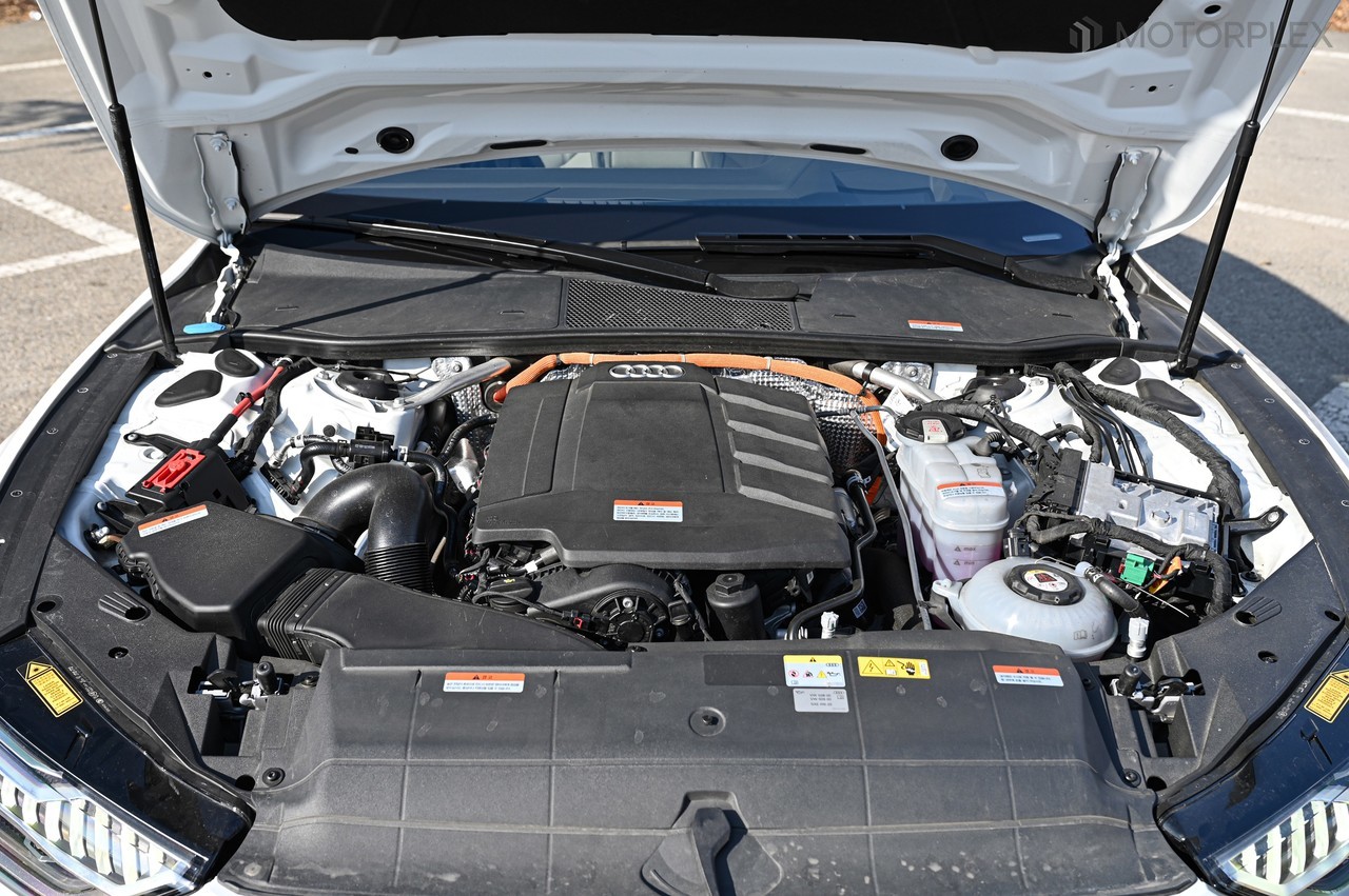 [모플시승] 아우디 A7 55 TFSI e, ‘멋과 연비 갖춘 정통 세단'