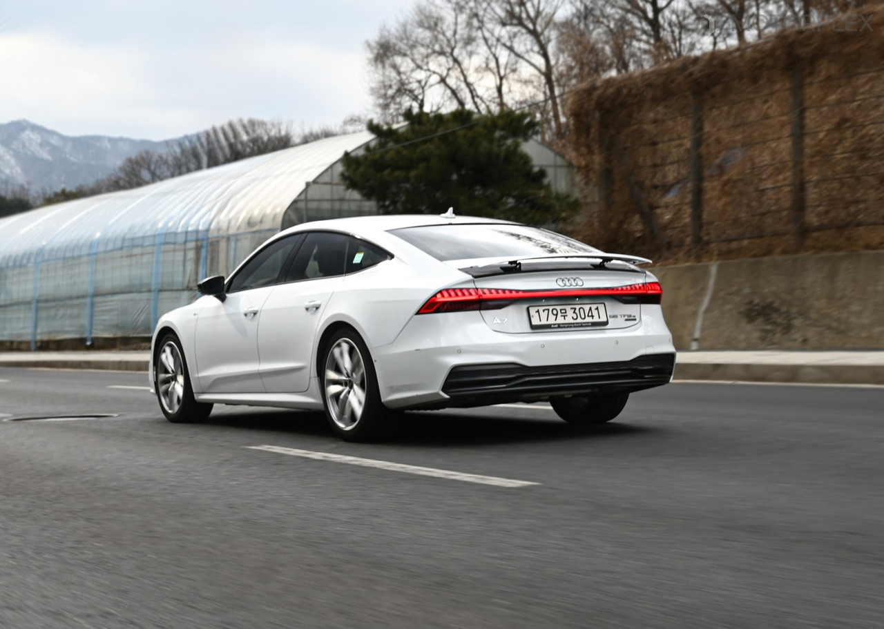 [모플시승] 아우디 A7 55 TFSI e, ‘멋과 연비 갖춘 정통 세단'