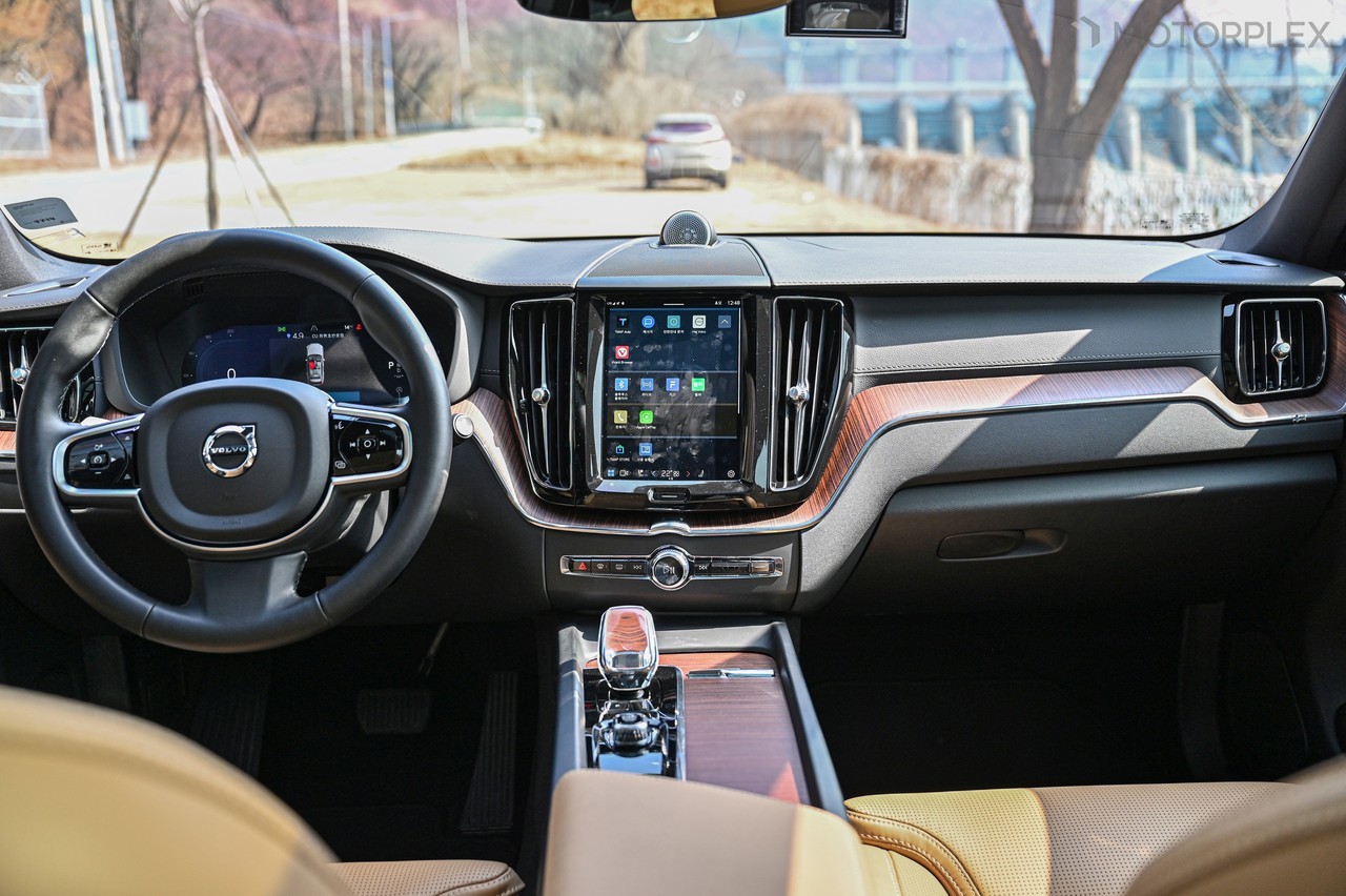 [모플시승] 볼보 XC60 B6, 중형 SUV의 참맛